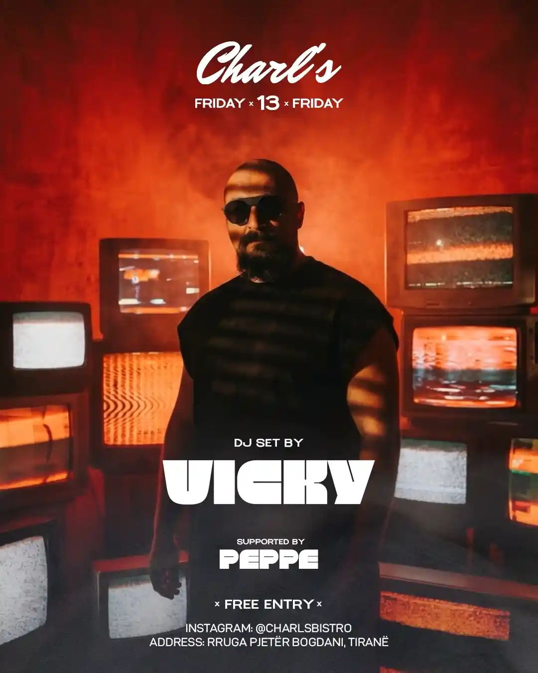 DJ Set nga DJ Vicky te Charl's Bistro - Almanart